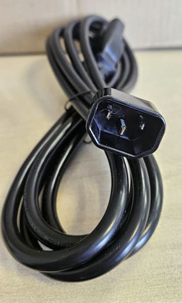 Refurbished EMC MDS-PW8-CAB | Go Communications Systems Ltd